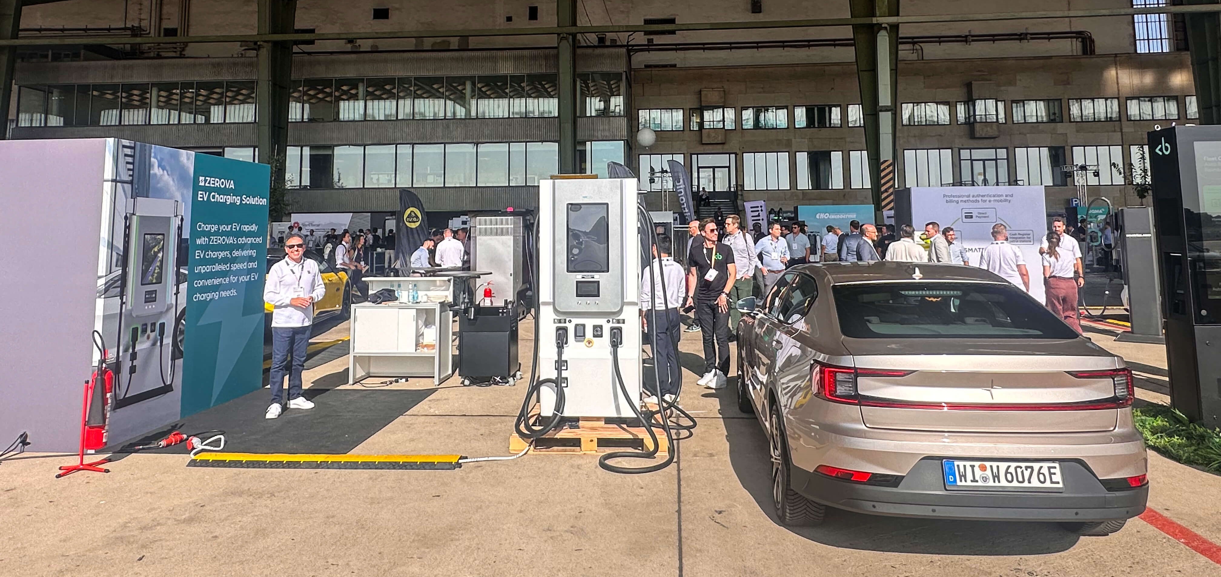 持續深耕歐洲、首度前進阿拉伯！馳諾瓦科技ICNC 24 及 EV Auto Show 多款創新充電解決方案亮相 - 馳諾瓦 ZEROVA